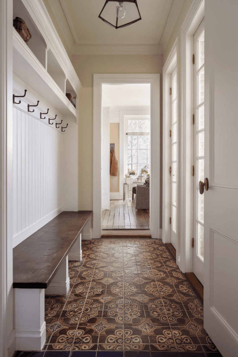 15 Creative Mudroom Hallway Ideas for a Stylish Entryway